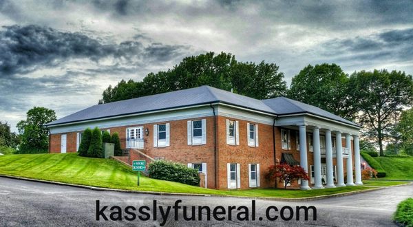 KASSLY MORTUARY - Updated October 2025 - 11 Photos - 9900 Saint Clair ...