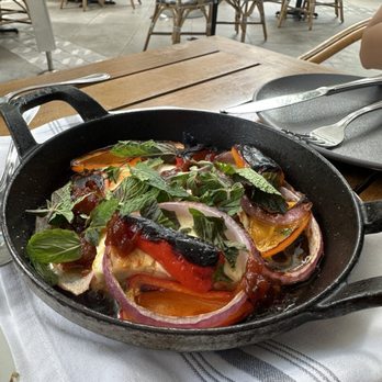 MICHAEL’S GENUINE FOOD & DRINK - Updated September 2024 - 2822 Photos ...