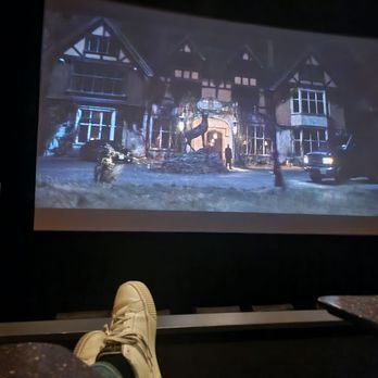 AMC DINE-IN SOUTHPOINT 17 - Updated April 2025 - 108 Photos & 272 ...