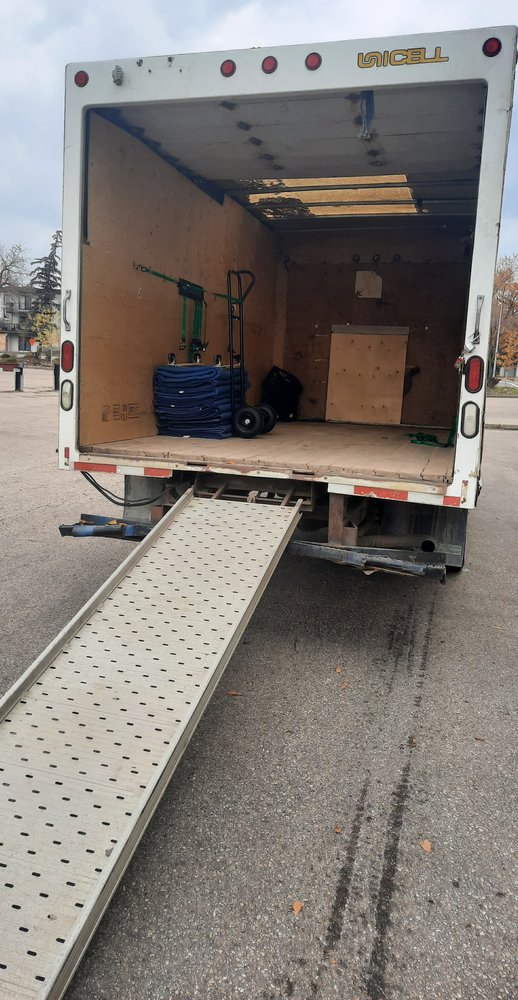 SMILEY MOVERS - Updated February 2025 - Request a Quote - Edmonton, Alberta - Movers - Phone ...