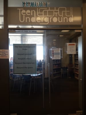 Z J LOUSSAC PUBLIC LIBRARY - Updated October 2025 - 44 Photos & 29 ...