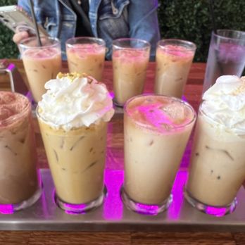 MADRES BRUNCH - Updated May 2024 - 843 Photos & 403 Reviews - 8015 ...