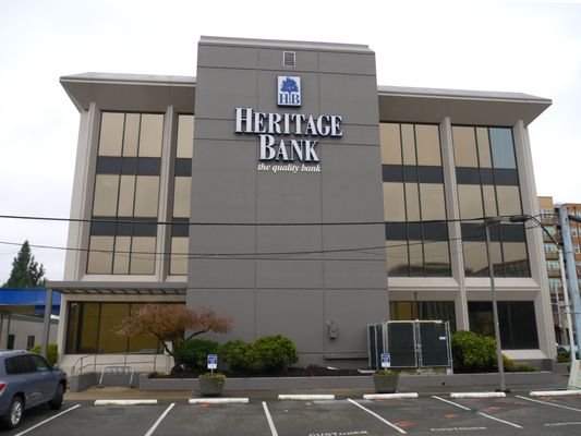HERITAGE BANK - Updated October 2025 - 201 5th Ave SW, Olympia ...