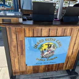 ISLAND GYPSY CAFE & MARINA BAR - Updated May 2025 - 730 Photos & 684 ...