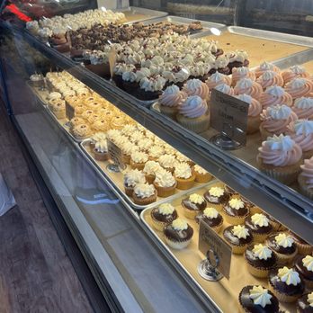 THE SWEET SHOPPE - Updated January 2026 - 171 Photos & 140 Reviews ...