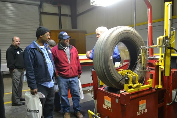 MAVIS TIRES & BRAKES - Updated December 2025 - 12 Photos & 37 Reviews ...