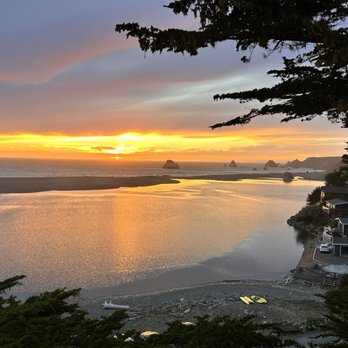 RIVER’S END RESTAURANT & INN - Updated February 2025 - 823 Photos & 738 ...