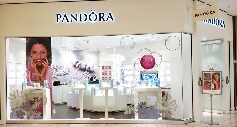 PANDORA - 16 Photos - 6621 West Newberry Rd., Gainesville, Florida ...