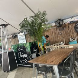 DUKUNOO JAMAICAN KITCHEN - Updated August 2025 - 1186 Photos & 766 ...