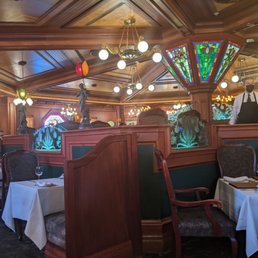 THE OCTAGON RESTAURANT - Updated November 2025 - 300 Photos & 159 ...