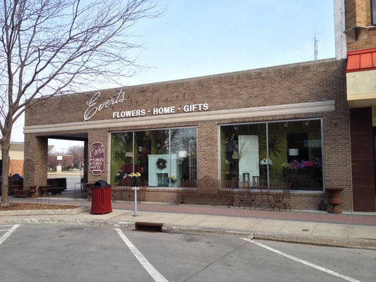 EVERTS FLOWERS HOME AND GIFTS - Updated November 2024 - 10 Photos & 11 ...