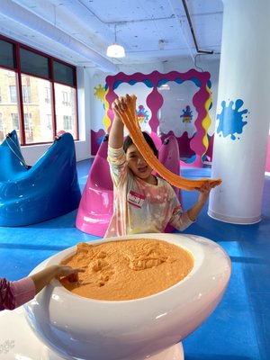 SLOOMOO INSTITUTE - CHICAGO - 112 Photos & 37 Reviews - 820 N Orleans ...