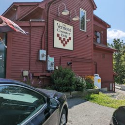THE VERMONT COUNTRY DELI - Updated June 2025 - 266 Photos & 302 Reviews ...