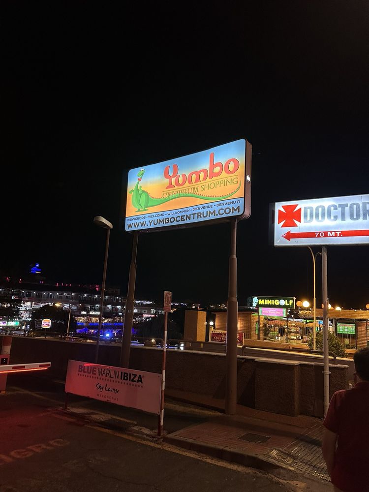 YUMBO CENTRUM - Updated December 2025 - 53 Photos & 23 Reviews ...