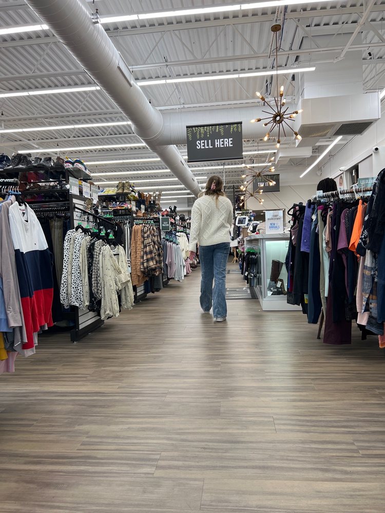 UPTOWN CHEAPSKATE - 8450 Baltimore National Pike, Ellicott City ...