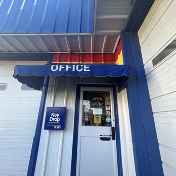 GUARANTEED AUTO SERVICE - Updated June 2025 - 23 Photos & 28 Reviews ...