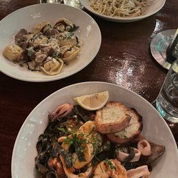 BAR ROMA - Updated April 2025 - 541 Photos & 426 Reviews - 5101 N Clark ...