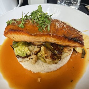 BOSTONIA PUBLIC HOUSE - Updated November 2024 - 2668 Photos & 2121 ...