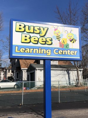 BUSY BEES LEARNING CENTER - Updated September 2025 - 209 S Main St ...