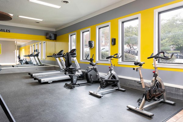 DUKE MANOR - Updated October 2025 - 45 Photos & 14 Reviews - 311 S ...