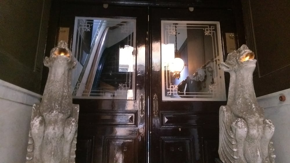 THE MAYER MANOR - Nes 116-118, Amsterdam, Noord-Holland, The ...