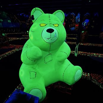 MONSTER MINI GOLF BELLEVUE - Updated December 2024 - 106 Photos & 69 ...