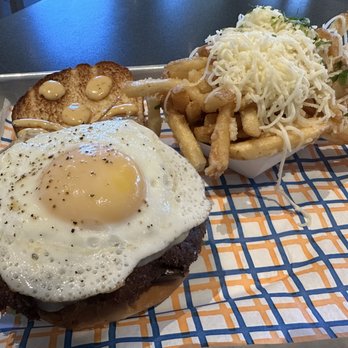 SUPER DUPER BURGERS - Updated June 2024 - 964 Photos & 730 Reviews ...