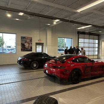 MERCEDES-BENZ OF INDIANAPOLIS - Updated September 2025 - 13 Photos & 42 ...