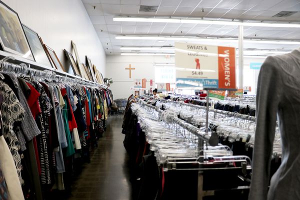 TURNSTYLES THRIFT STORE - Updated December 2025 - 16 Photos & 40 ...