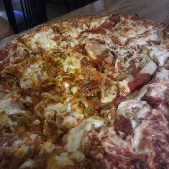 EXLINES’ BEST PIZZA IN TOWN - Updated December 2025 - 45 Photos & 29 ...