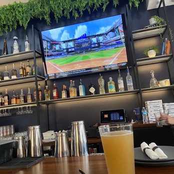 PIZZA PAYAA - Updated November 2024 - 53 Photos & 80 Reviews - 107 E ...