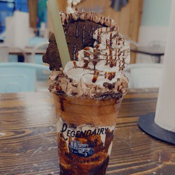 LEGENDAIRY MILKSHAKE BAR - Updated March 2025 - 955 Photos & 737 ...