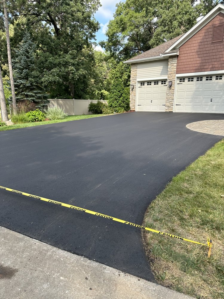 ASPHALT GUYS - Updated October 2025 - 15 Photos - 17143 E Lake Netta Dr ...