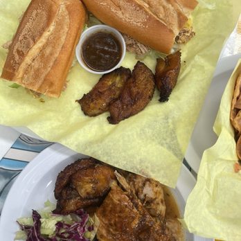 CHA CHA CHICKEN - Updated May 2025 - 2331 Photos & 2537 Reviews - 1906 ...