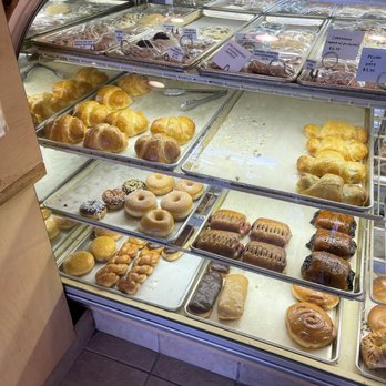 CREIGHTON’S BAKERY & CAFE - Updated December 2025 - 179 Photos & 104 ...