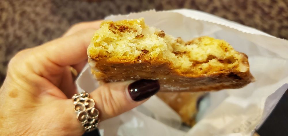 ZERILLI’S BAKERY - 180 Photos & 73 Reviews - 42171 Garfield Rd, Clinton ...