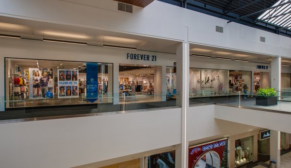 MONTCLAIR PLACE - 343 Photos & 178 Reviews - Shopping Centers - 5060 E ...