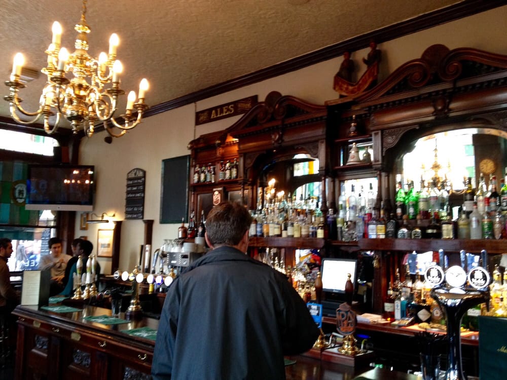 OLD RED LION - Updated May 2024 - 72 High Holborn, London, United ...