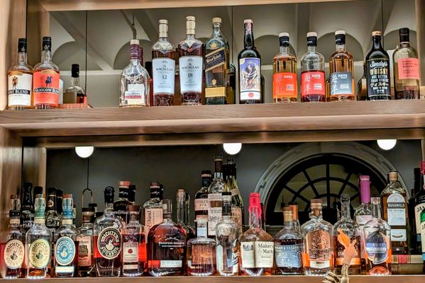 THE GUILD CAFE - Updated December 2025 - 32 Photos & 15 Reviews - 500 W ...