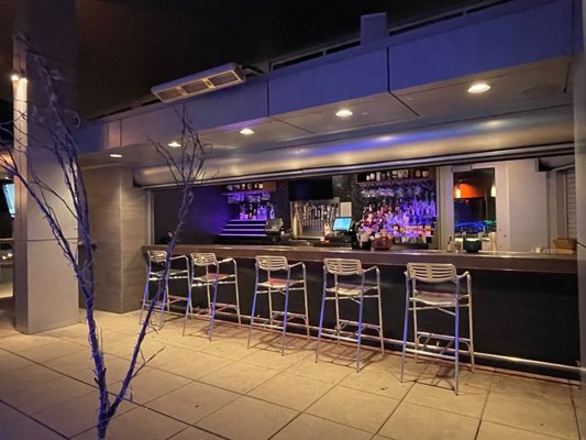 THE ROOF - Updated December 2025 - 69 Photos & 57 Reviews - 1111 E ...