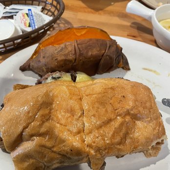 SOUTHERN PIG AND CATTLE - Updated April 2024 - 16 Reviews - 4433 SE ...