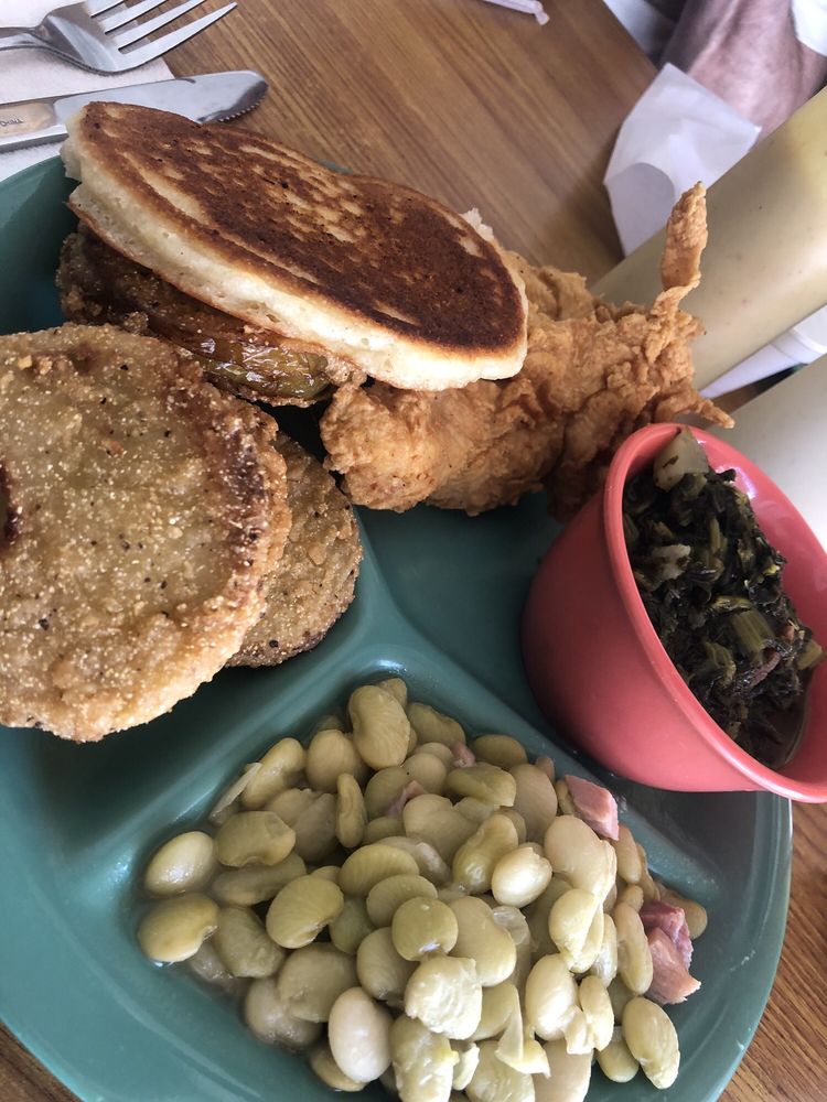 COURT SQUARE CAFE - Updated October 2025 - 11 Photos - 608 E Commerce ...