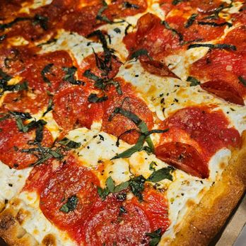 ANTHONY FRANCOS PIZZA - SPRINGFIELD - Updated December 2025 - 10 Photos ...