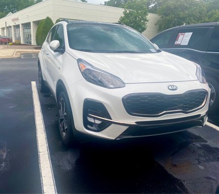 HENDRICK KIA OF CARY - Updated December 2025 - 17 Photos & 115 Reviews ...