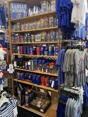 RALLY HOUSE KANSAS SAMPLER TOPEKA - Updated August 2024 - 95 Photos ...