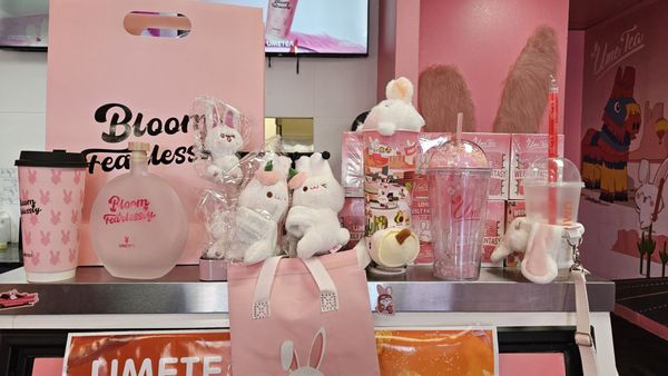 UME TEA - Updated October 2025 - 77 Photos & 33 Reviews - 1800 East ...