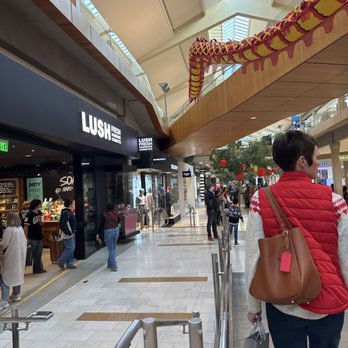 BELLEVUE SQUARE - Updated December 2025 - 808 Photos & 429 Reviews ...