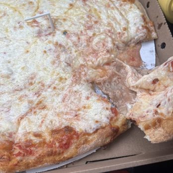 REGINA PIZZA - Updated August 2024 - 308 Photos & 380 Reviews - 44 ...