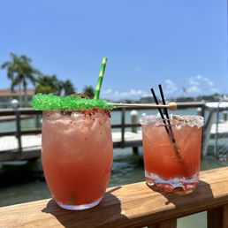 SNOOK INN - Updated December 2025 - 1233 Photos & 1493 Reviews - 1215 ...