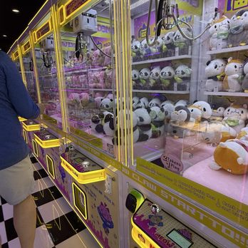 MEOW CLAW - Updated December 2025 - 55 Photos & 49 Reviews - 1701 ...